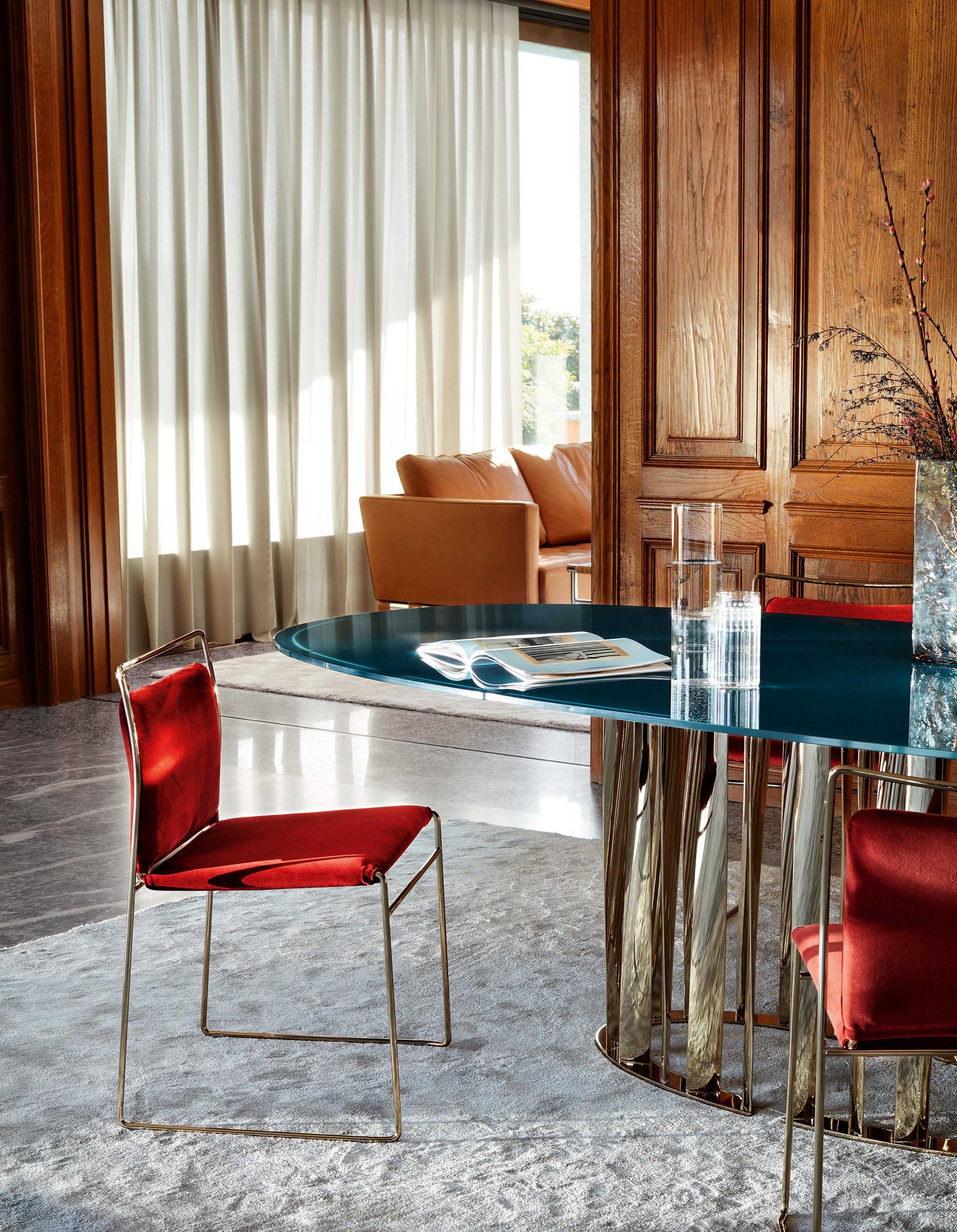Hill House 1 Chair by Charles Rennie Mackintosh | Cassina Hill House 1 Chair by Charles Rennie Mackintosh | Cassina
