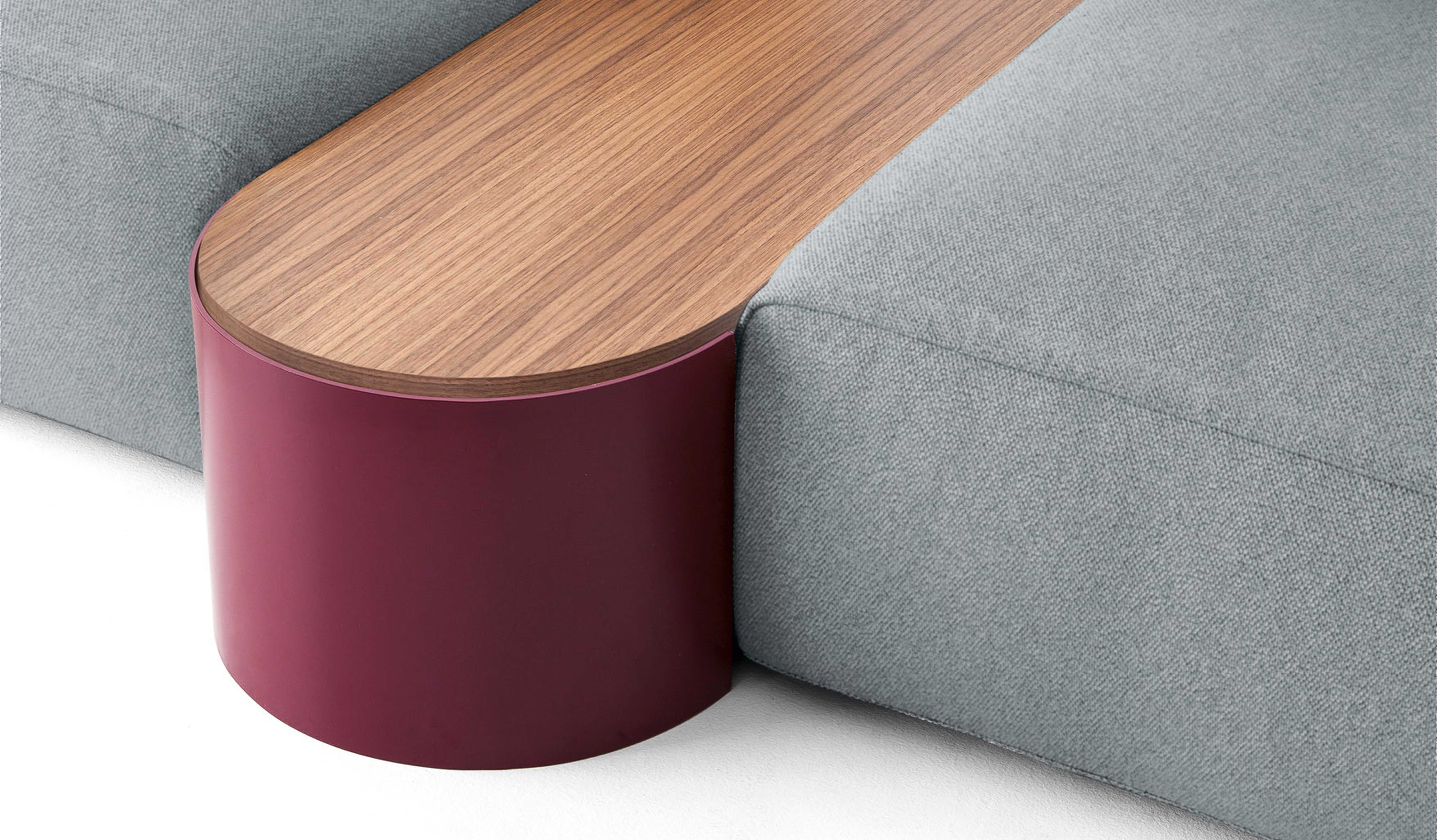 Bowy Sofa - Modular Design Sofa by Patricia Urquiola