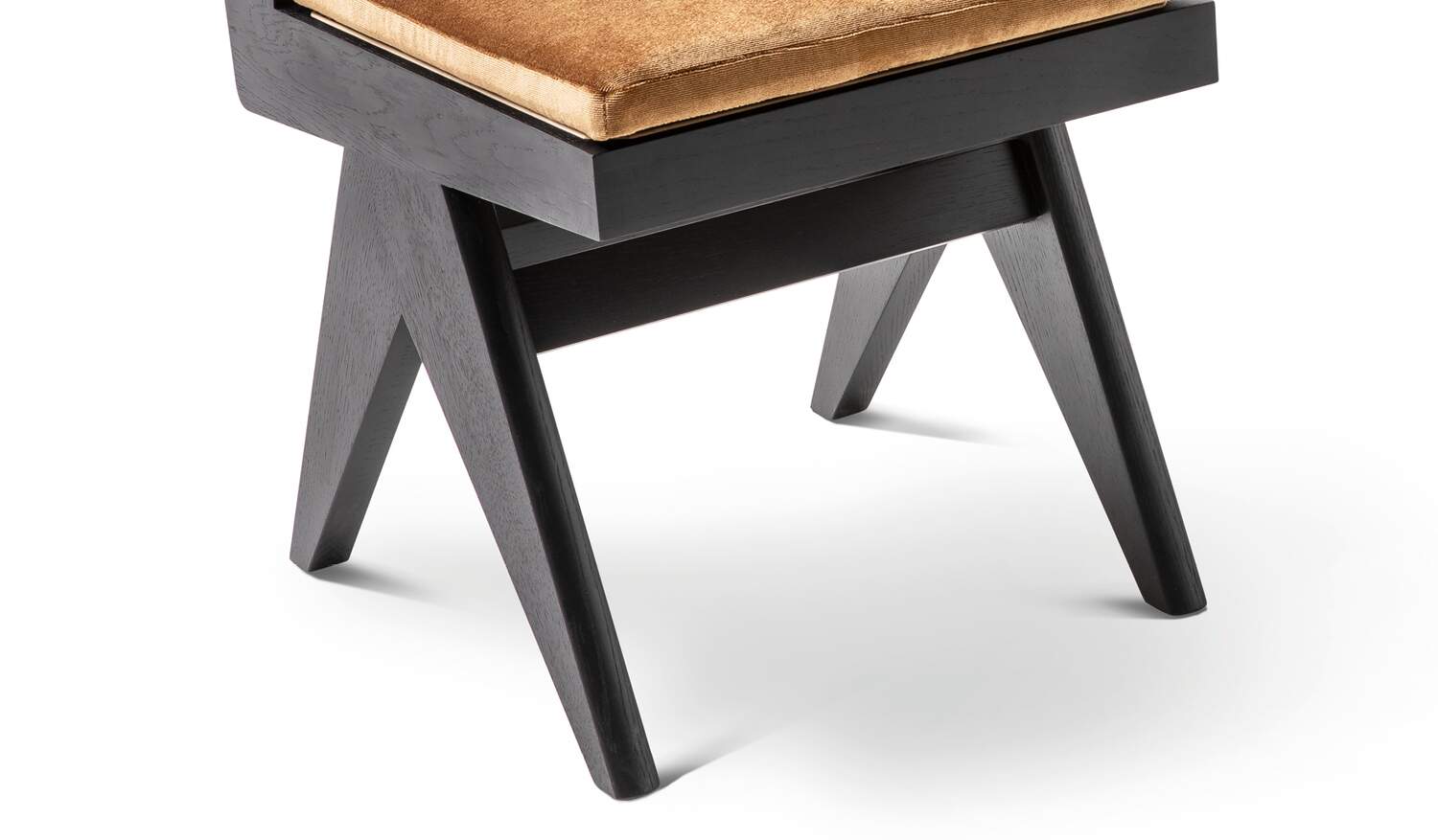 Capitol Complex Chair Chair by Hommage à Pierre Jeanneret | Cassina