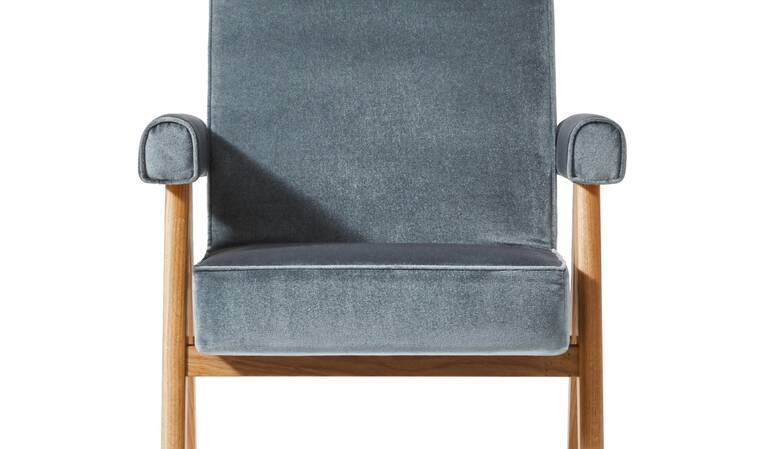 Committee Chair small armchair | P. Jeanneret | Cassina