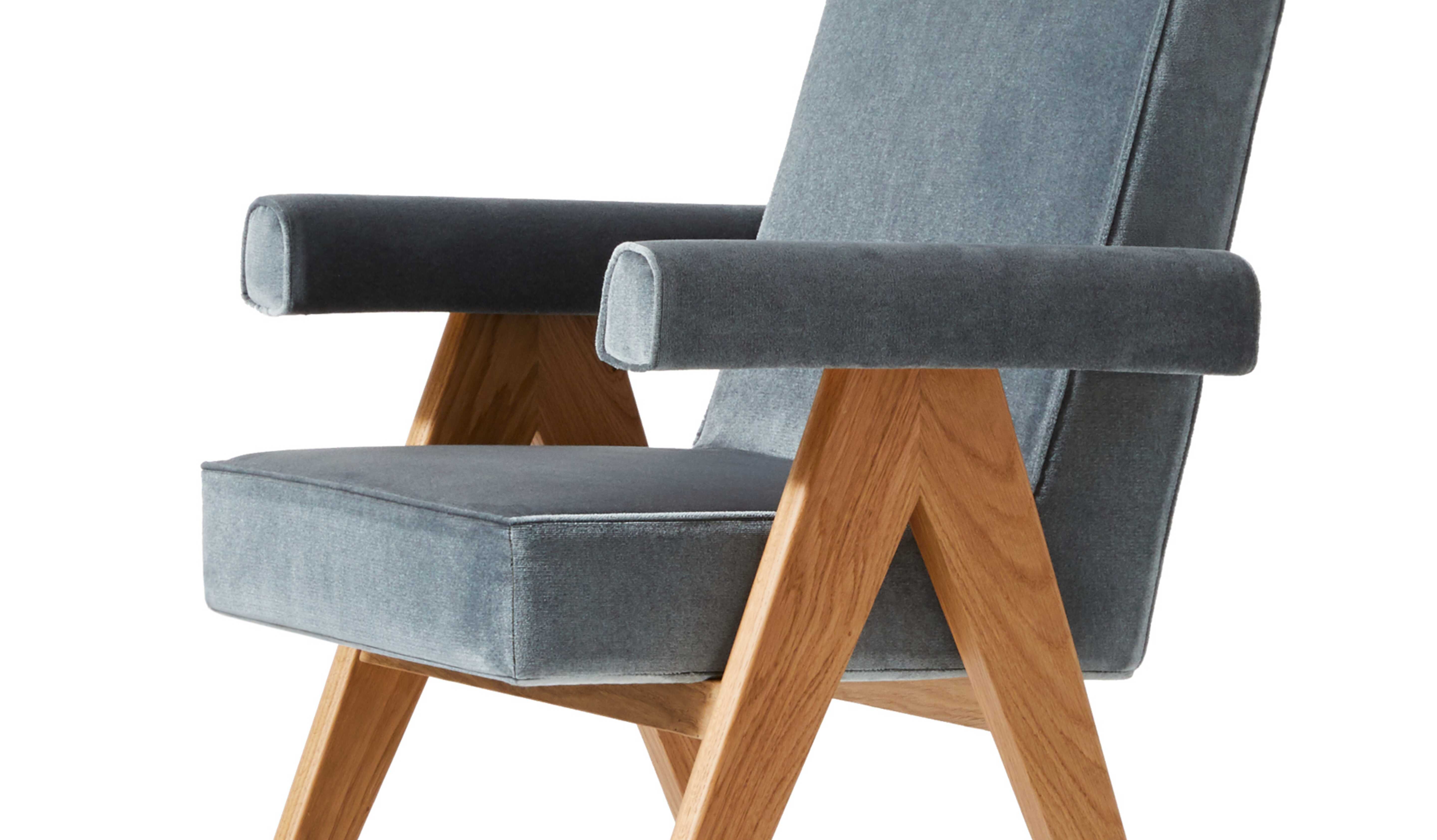 Committee Chair small armchair | P. Jeanneret | Cassina