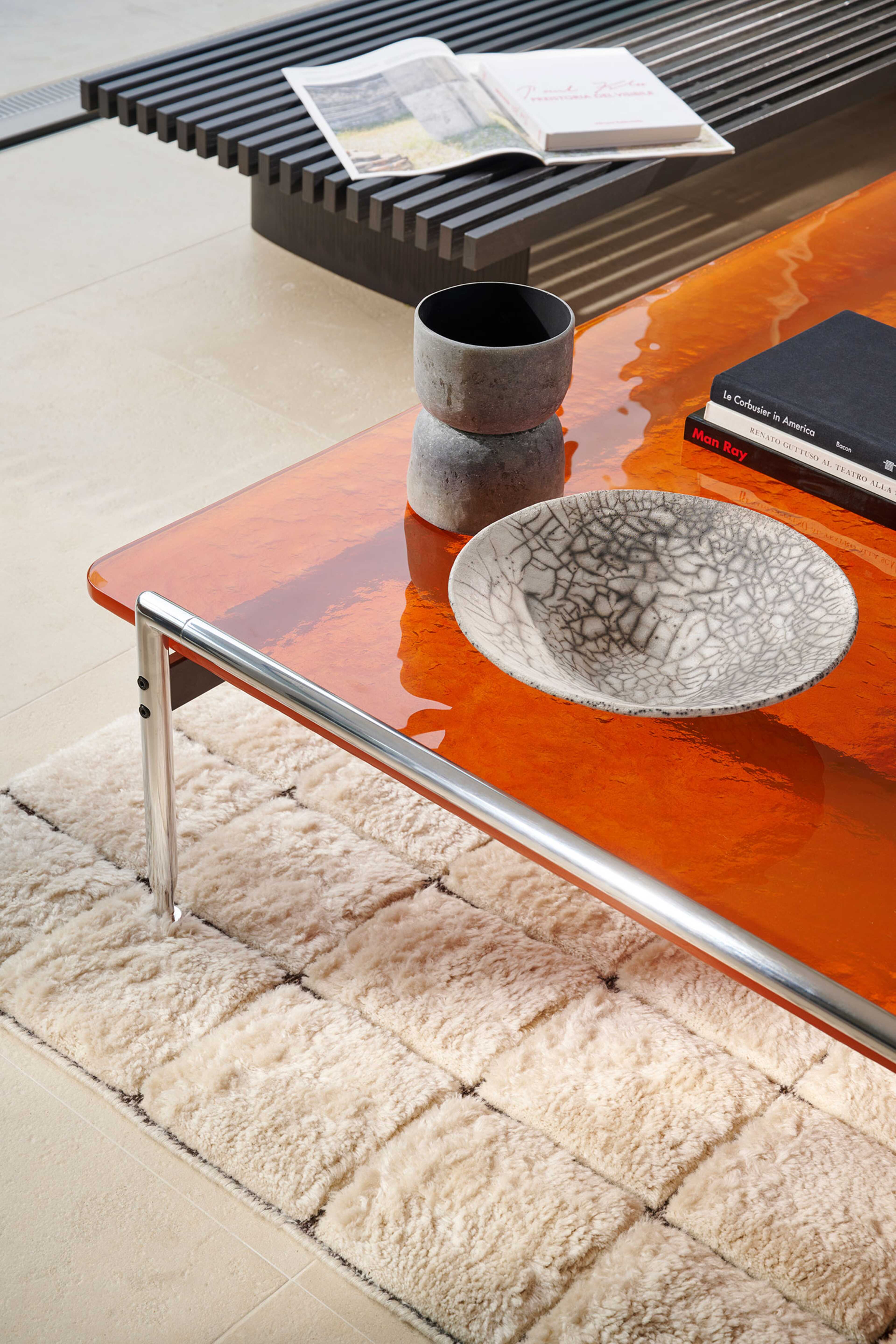 Esosoft Coffee Table | Antonio Citterio | Cassina
