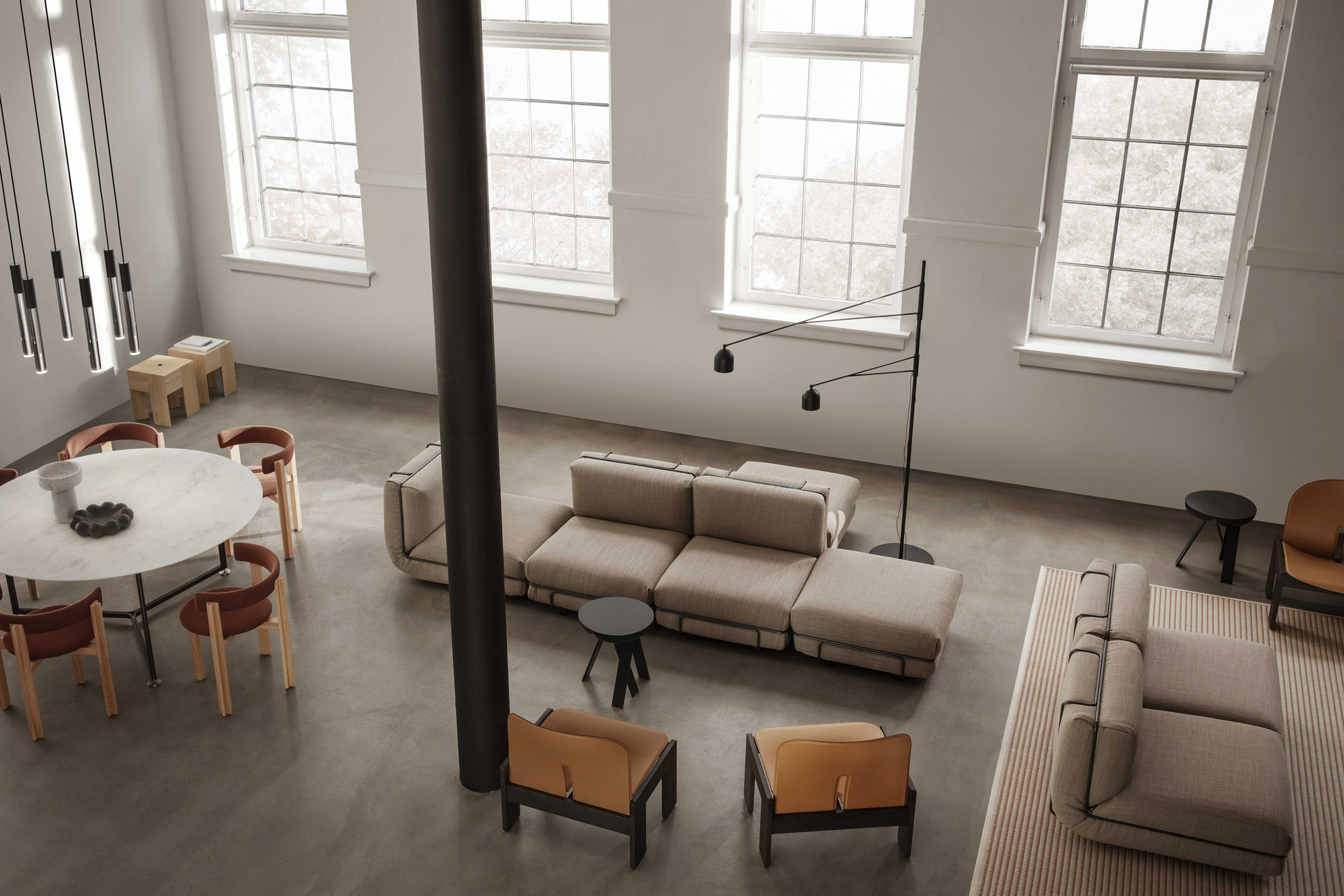Awkward Light Floor lamp by Anatomy Design | Karakter x Cassina