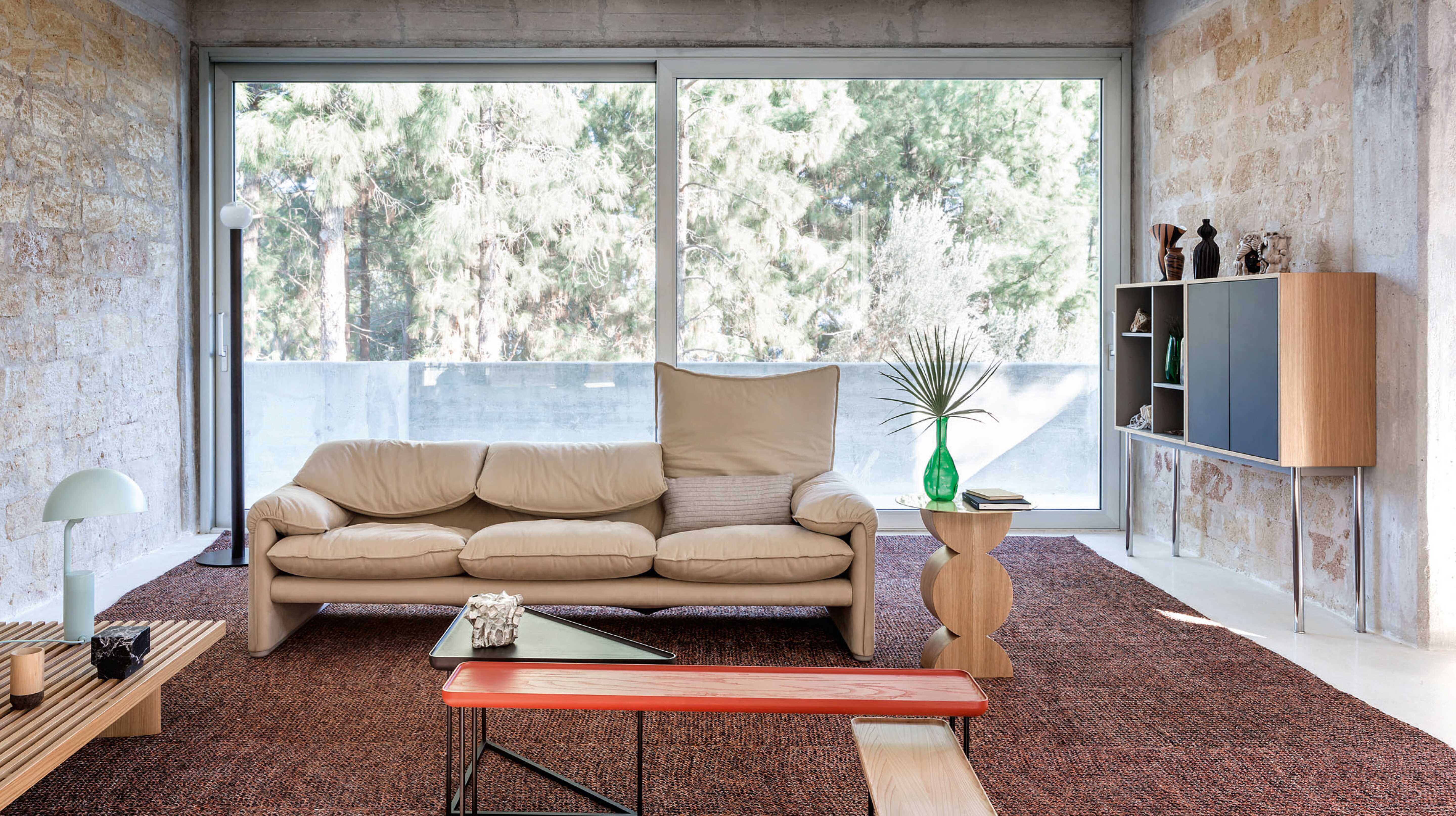 Maralunga Sofa - Vico Magistretti - Italian Design by Cassina