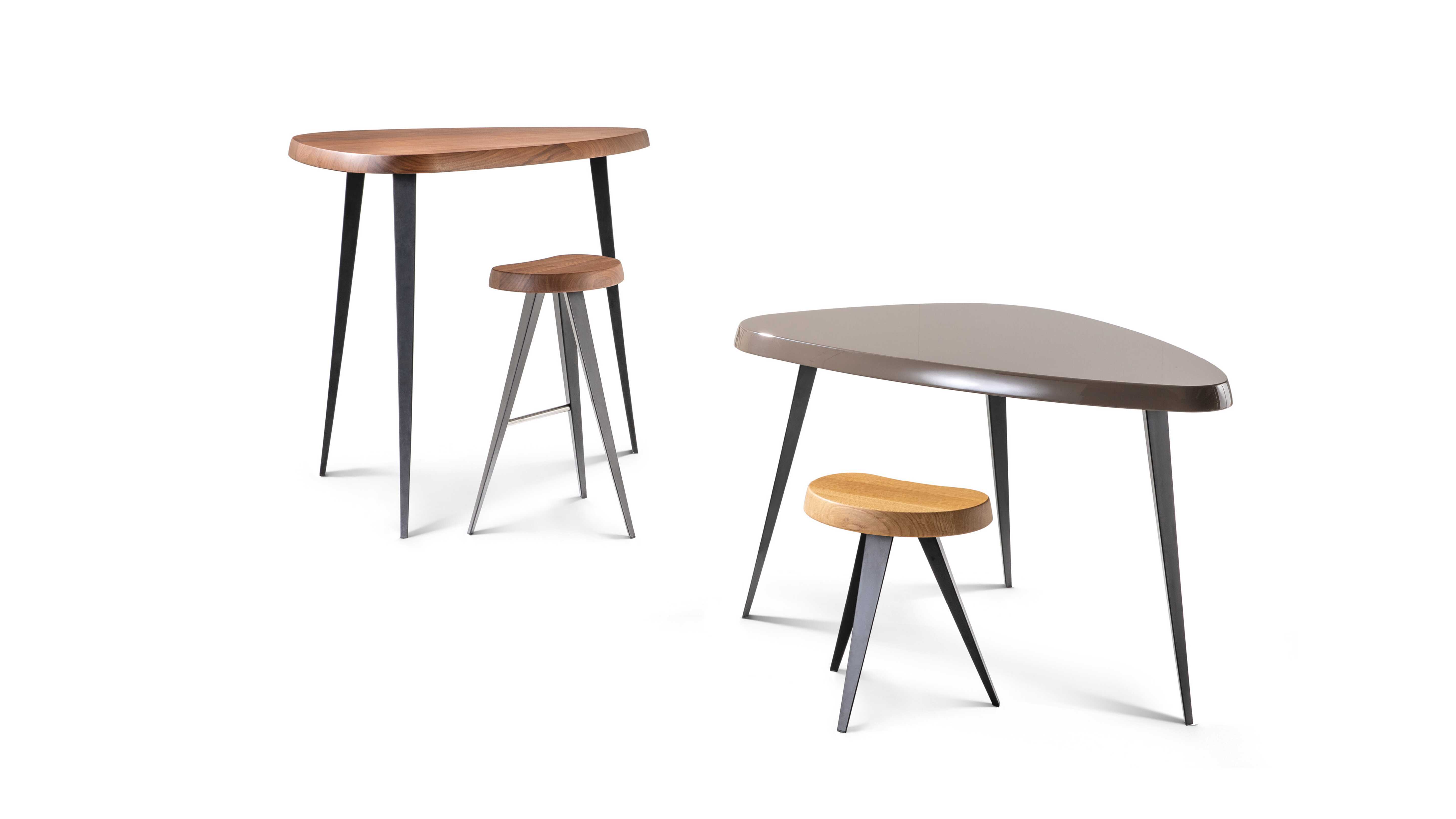 Mexique Table by Charlotte Perriand | Cassina Mexique Table by Charlotte Perriand | Cassina