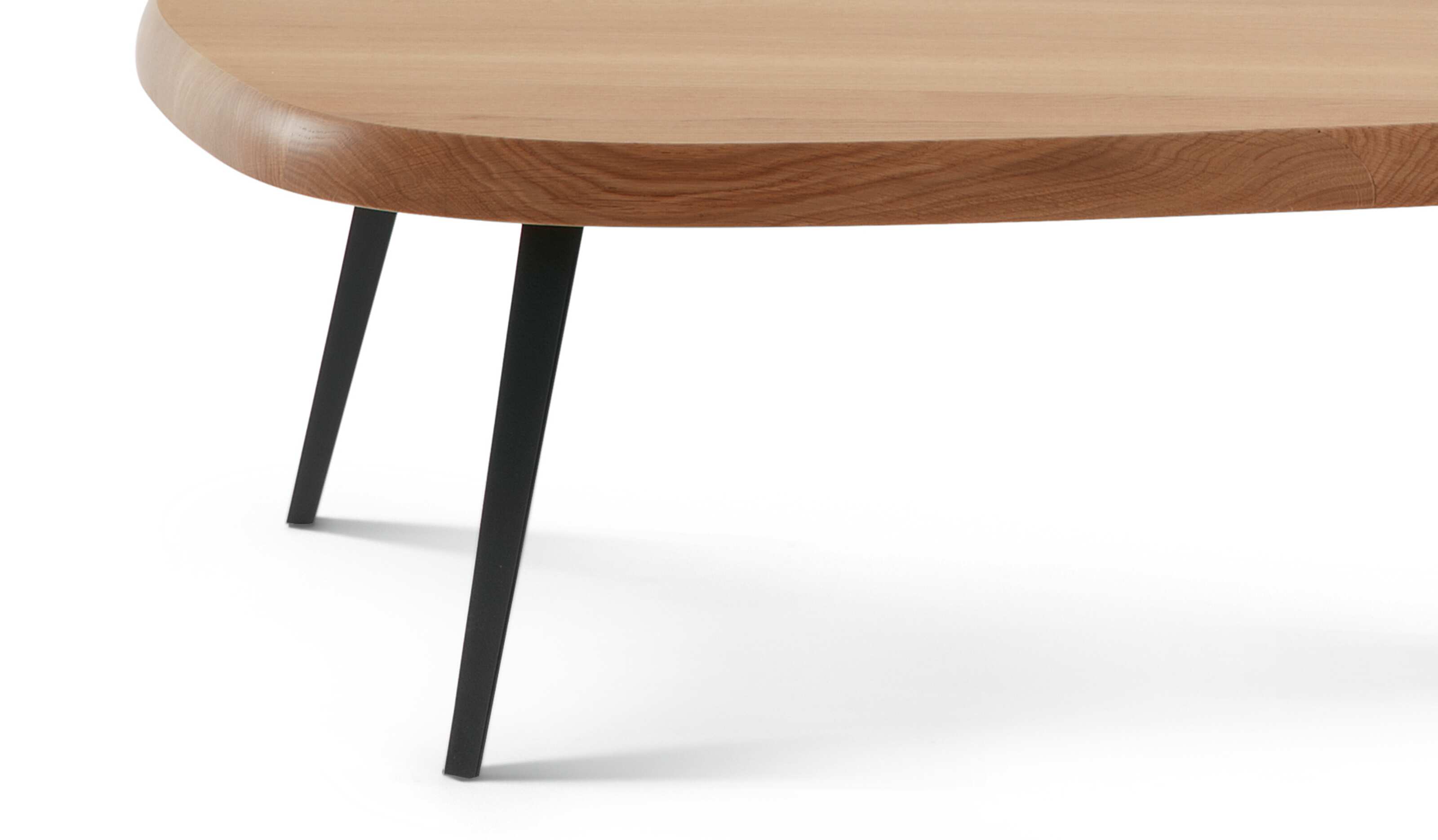 Mexique Table by Charlotte Perriand | Cassina