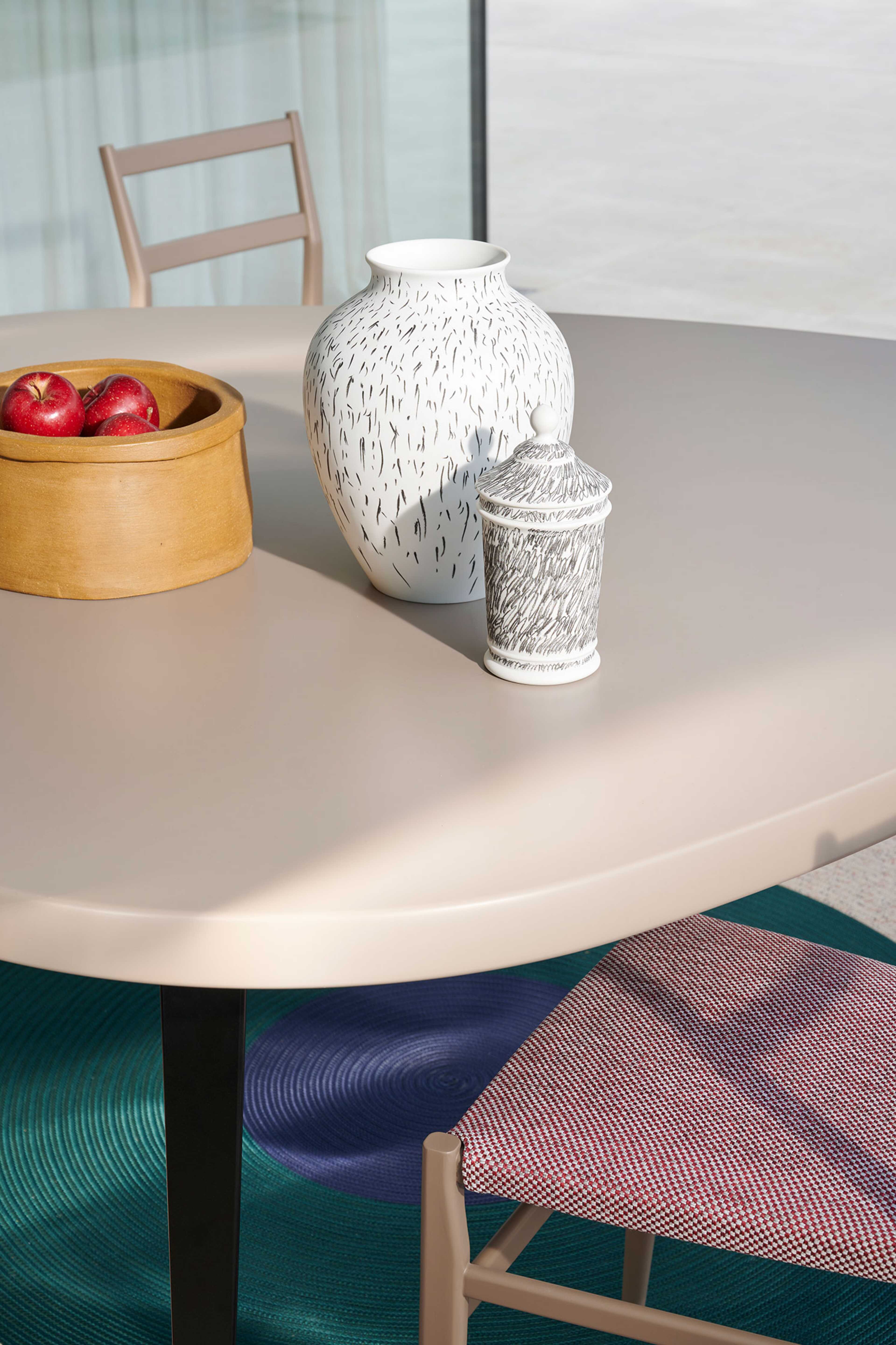 Mexique Outdoor Table | Charlotte Perriand