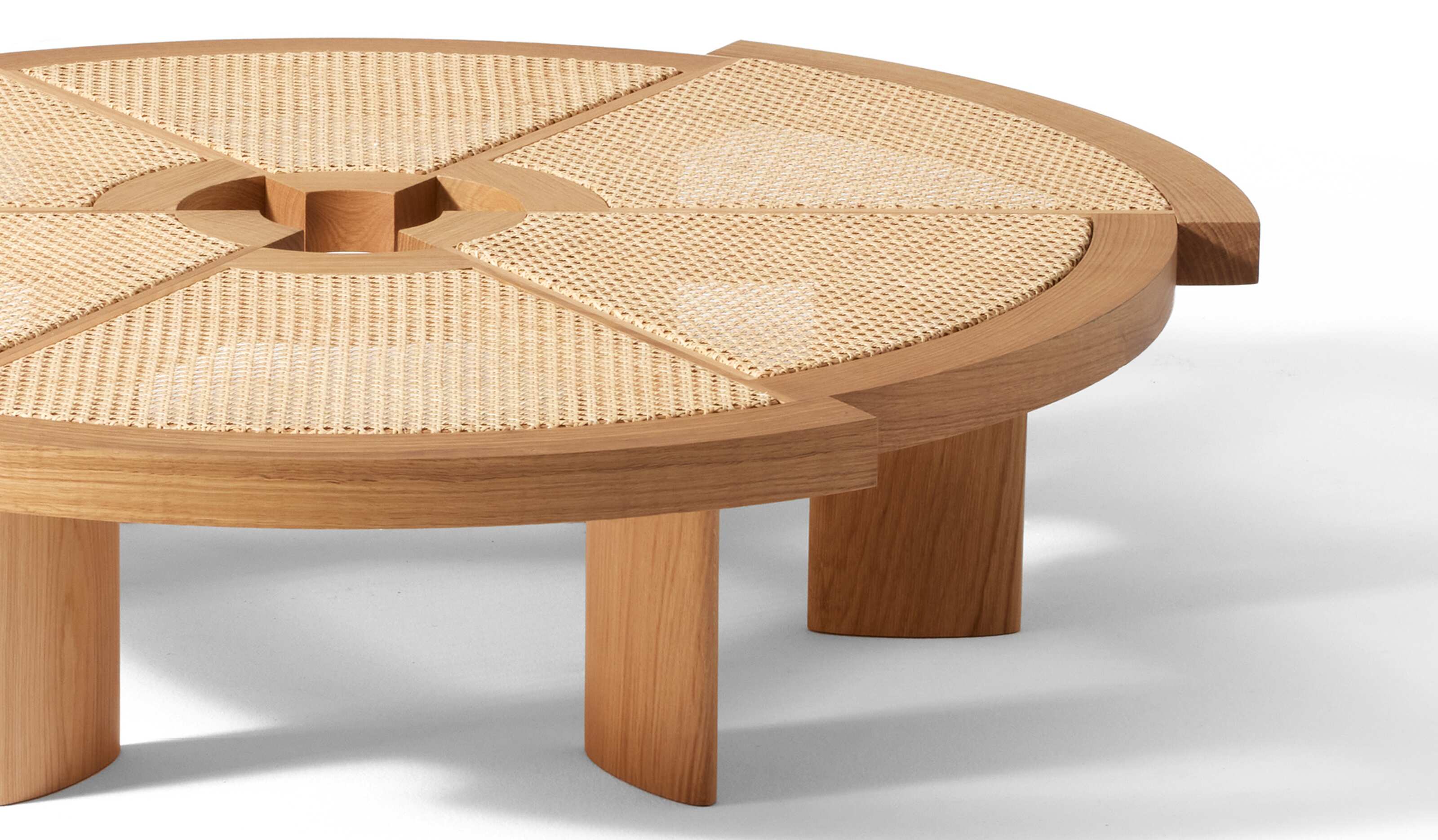Rio Table by Charlotte Perriand | Cassina