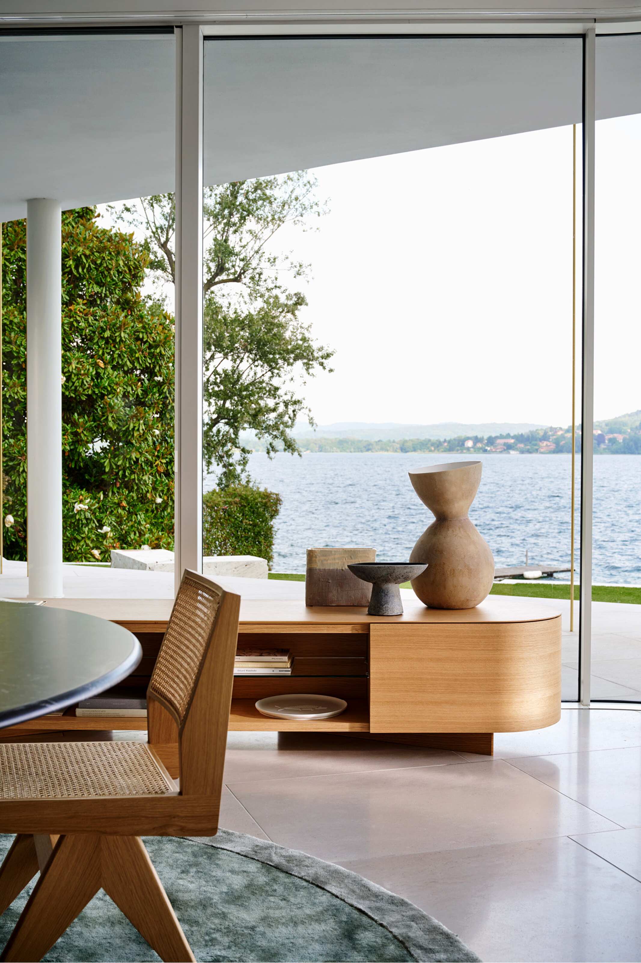 Rondos chest of drawers, rounded contours | P. Urquiola | Cassina