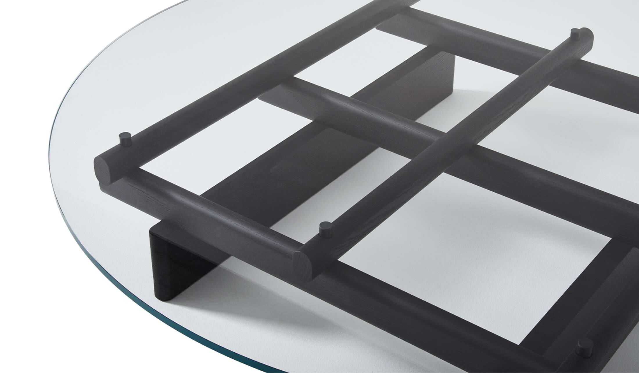 Sengu Coffee Table | Patricia Urquiola