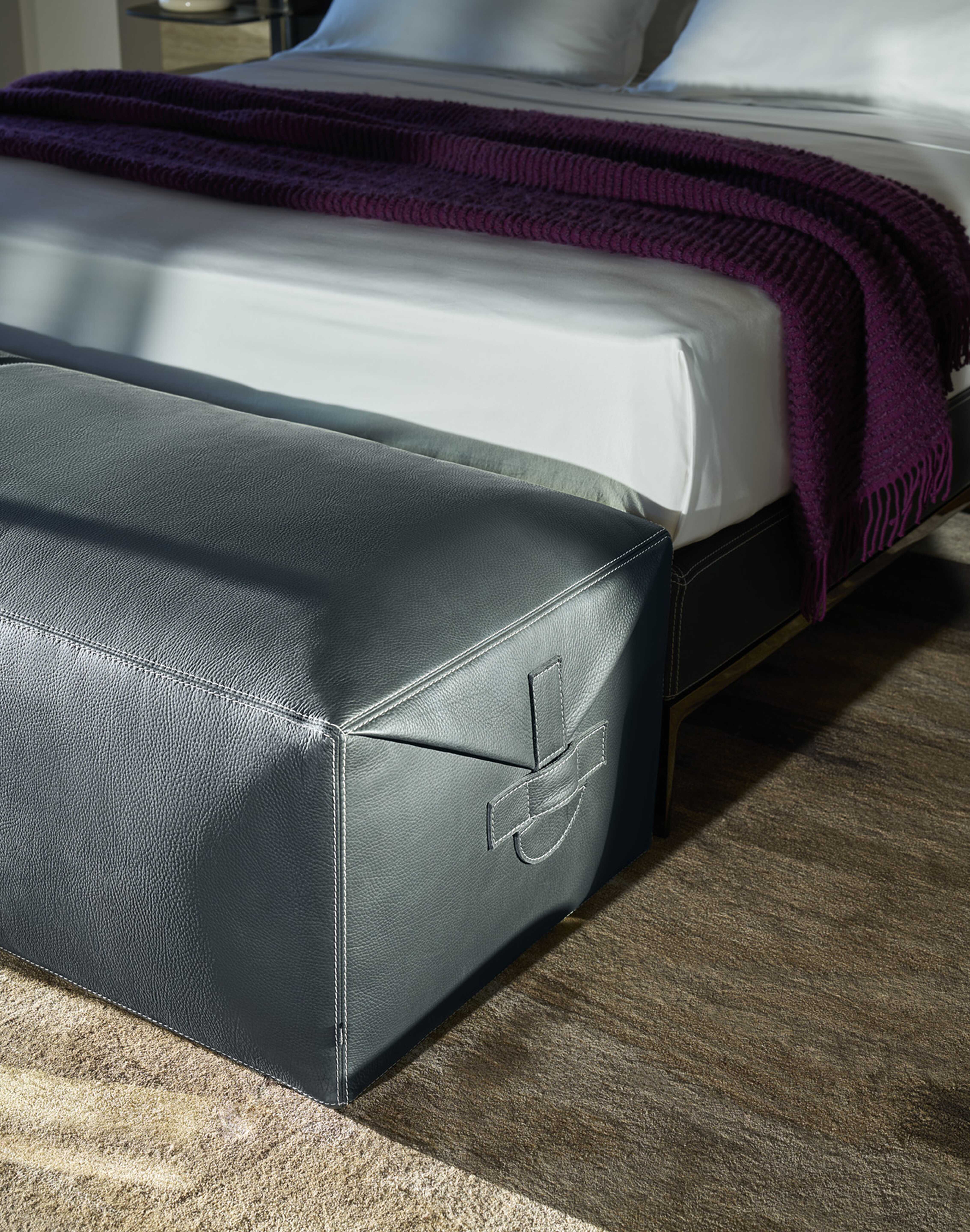 Volage Ex-S Night bed in Voyage leather | Philippe Starck