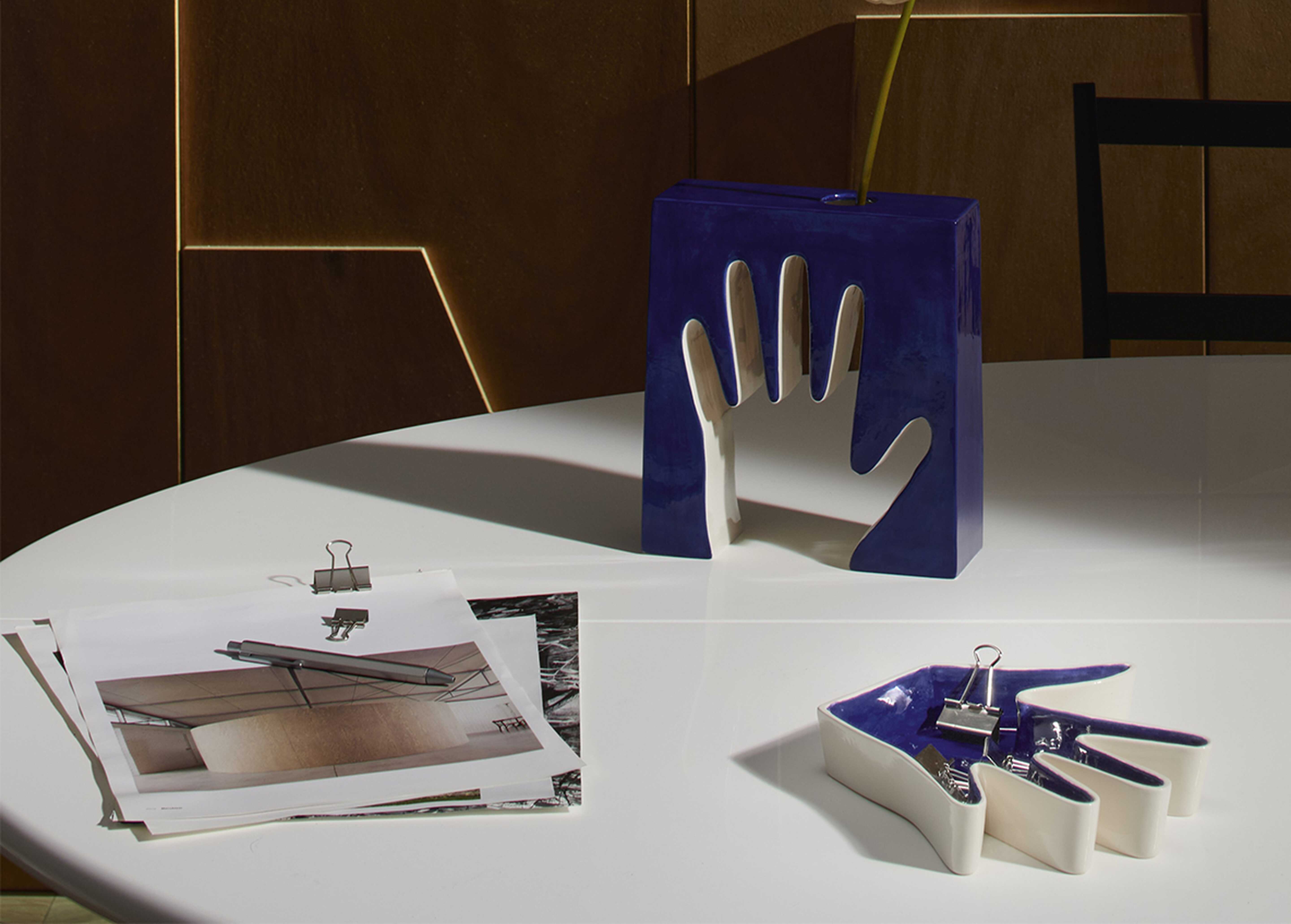RR INTERIEUR - Cassina: italian design furniture and luxury interior ...